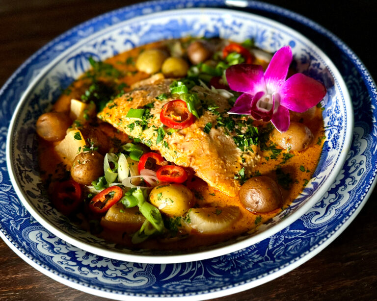 Creamy Gochujang Braised Salmon - Taste With The Eyes